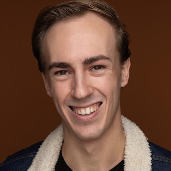 Tim Brown | Annie the Musical Australia